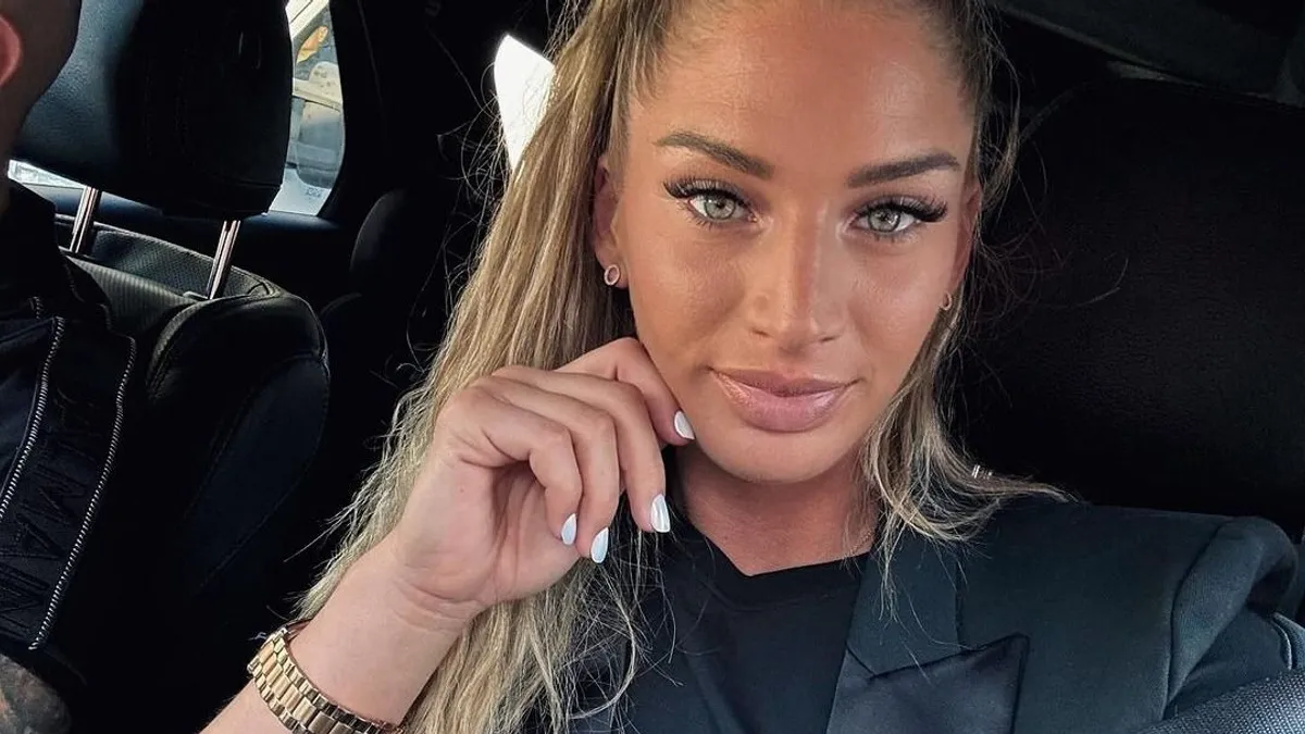 Szakítottak, együtt vannak? Friss fotókkal üzent Barnai Judit és Curtis ...