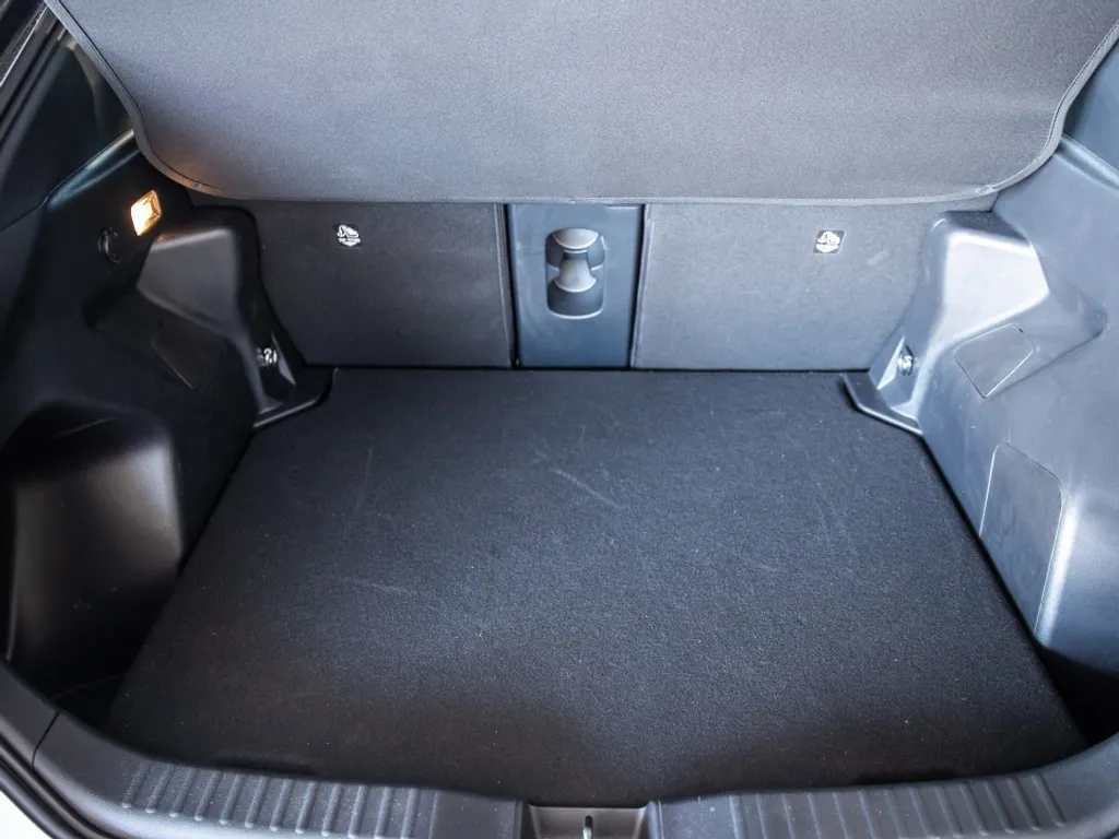 Van benne ráció - Toyota Yaris Cross Hybrid teszt (2024) - ORIGO