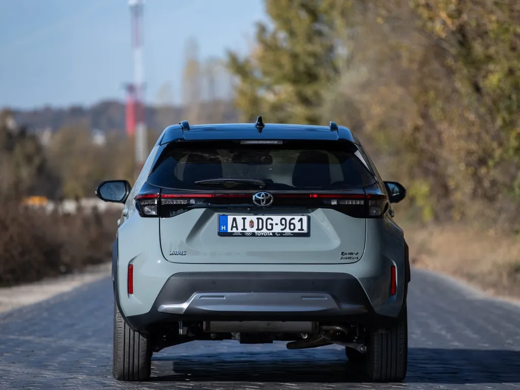 Van benne ráció - Toyota Yaris Cross Hybrid teszt (2024) - ORIGO