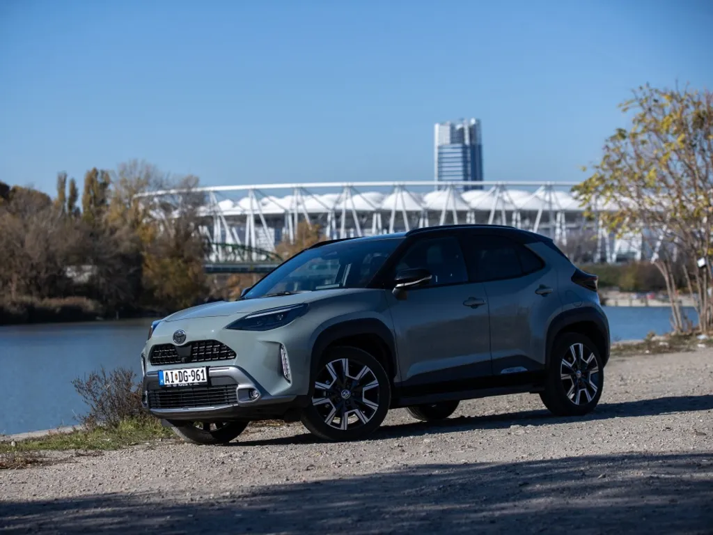Van benne ráció - Toyota Yaris Cross Hybrid teszt (2024) - ORIGO