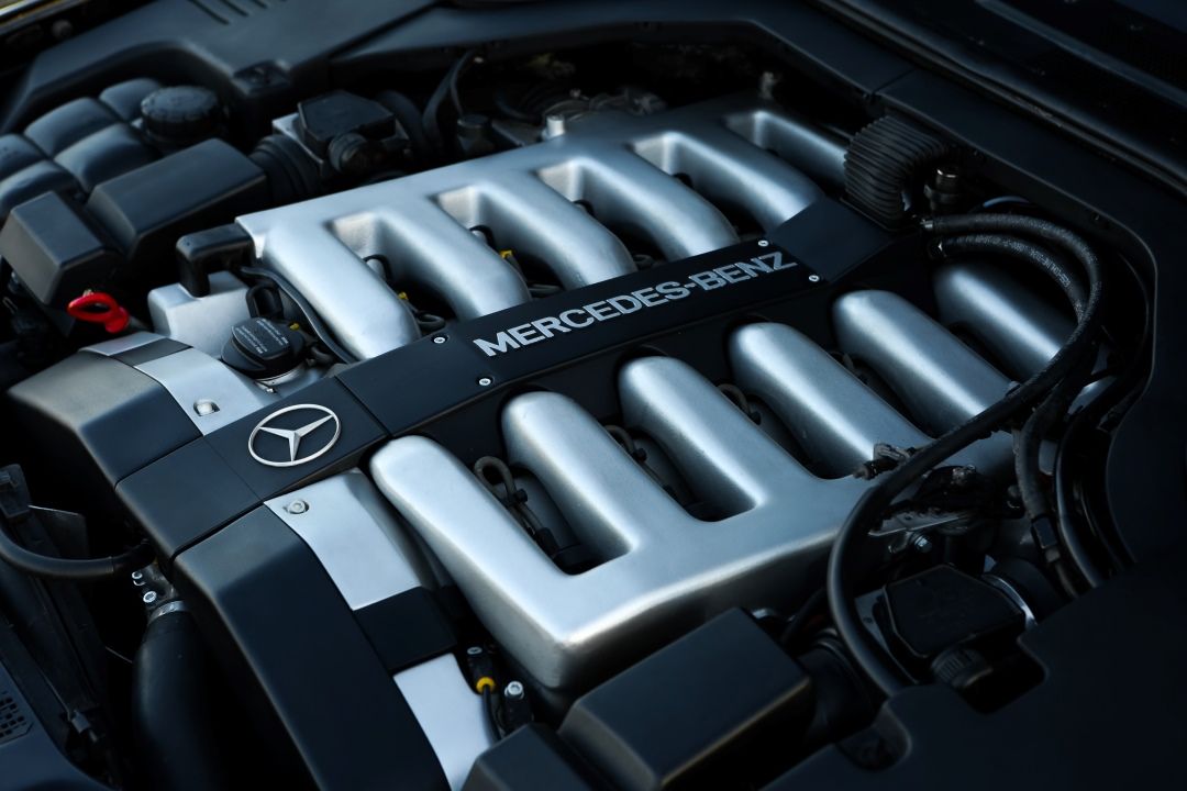 Ezek voltak a 90-es évek ikonikus luxusautói - ORIGO