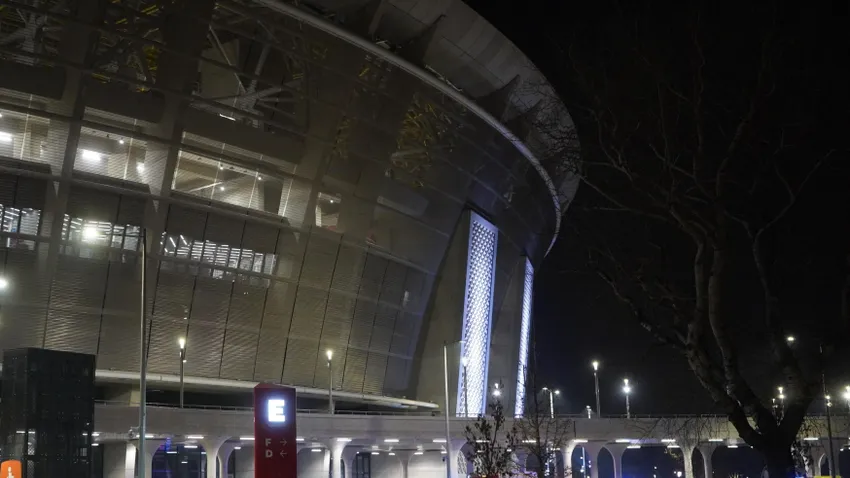 Tűz ütött ki a Puskás Arénában | origo.hu