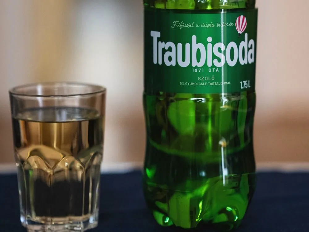 Mától kapható a Traubisoda, azonnal meg is kóstoltuk – elmondjuk, hogy ...