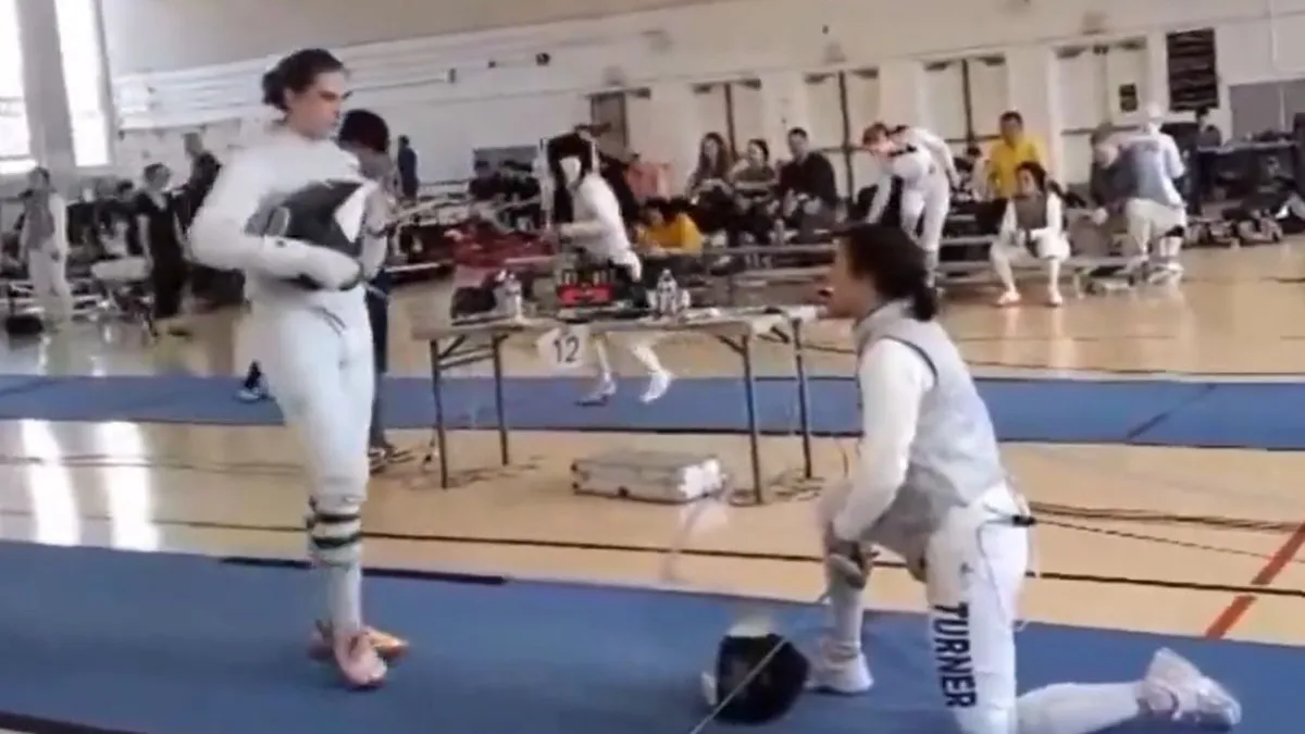 Nem állt ki a transznemű riválisával, kizárták a vívónőt - ORIGO