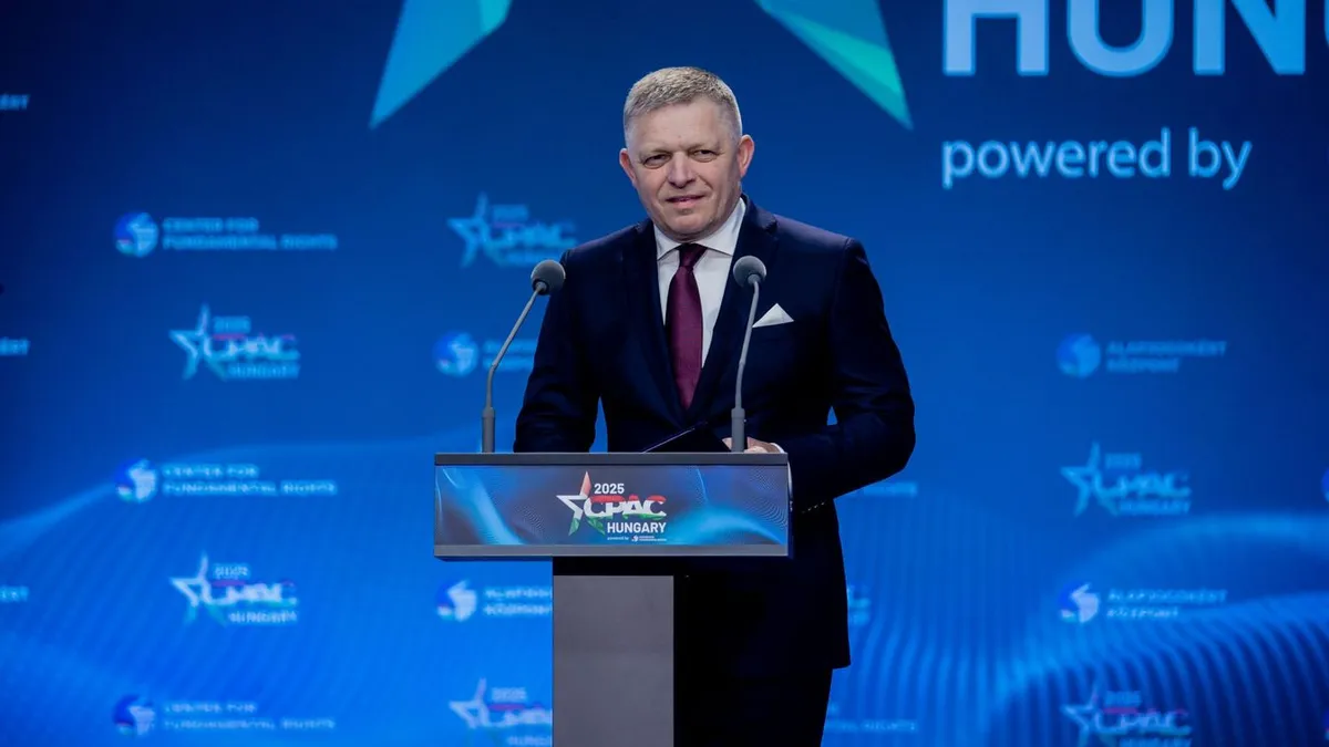 Robert Fico: Óriási biztonsági kihívások elé állítottak bennünket - ORIGO