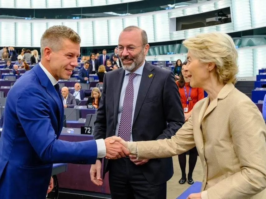 Magyar Péter anyagilag jól jött ki a válásából - ORIGO