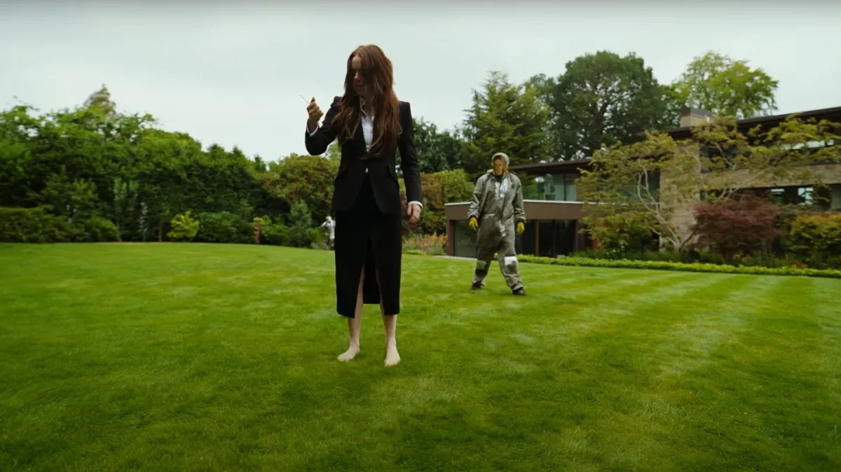 Emma Stone UFÓ és két férfi kínzza - ORIGO