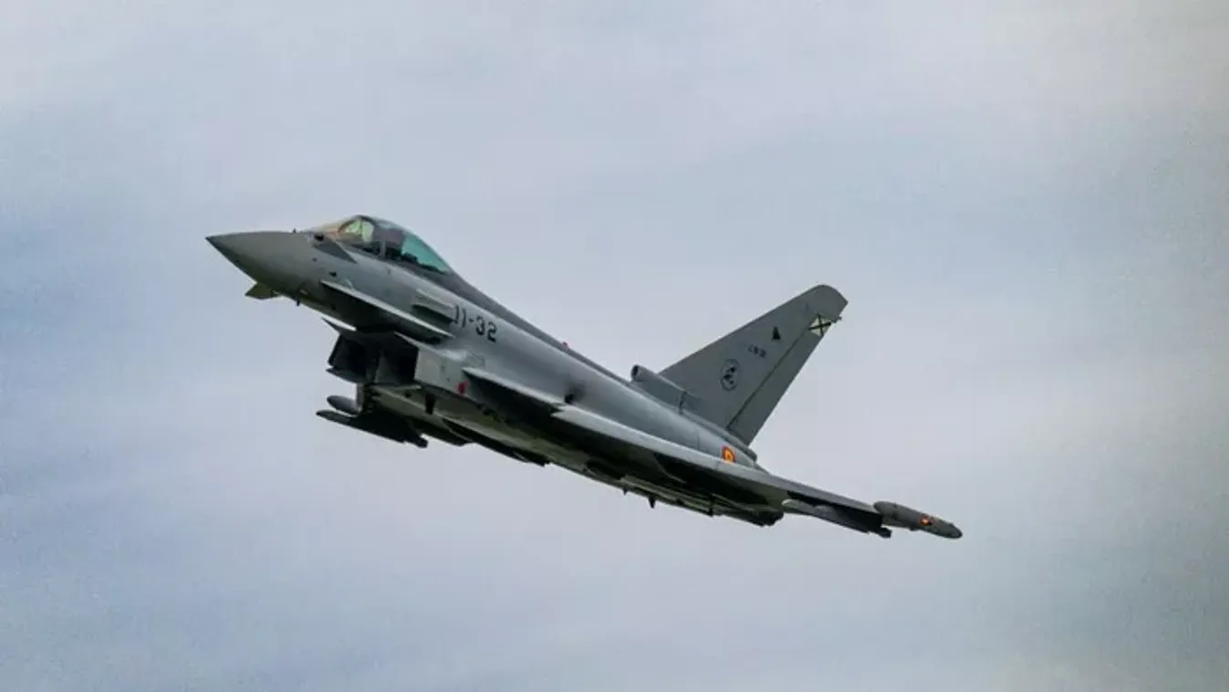 Repülőshow | origo.hu