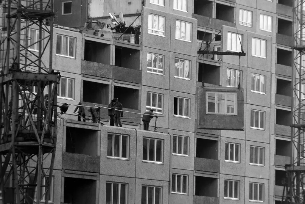 Hazai házgyárakban készültek el a panelek – meglepő fotókat mutatunk az ...