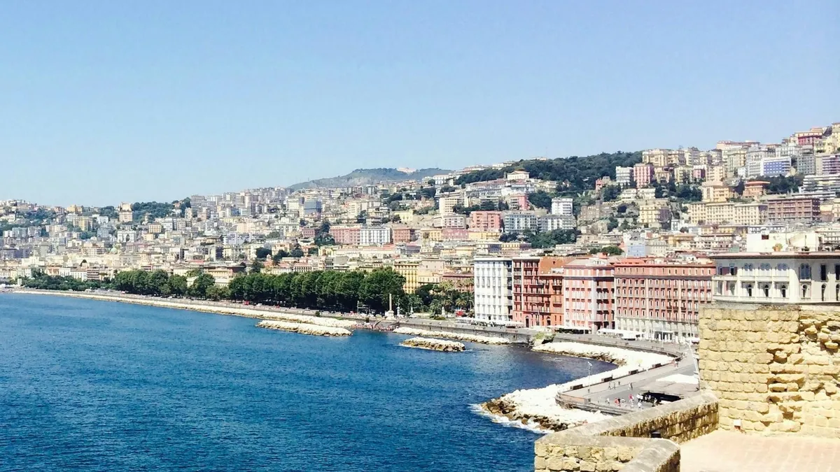 Kiszel Tünde elhagyta az országot - ORIGO