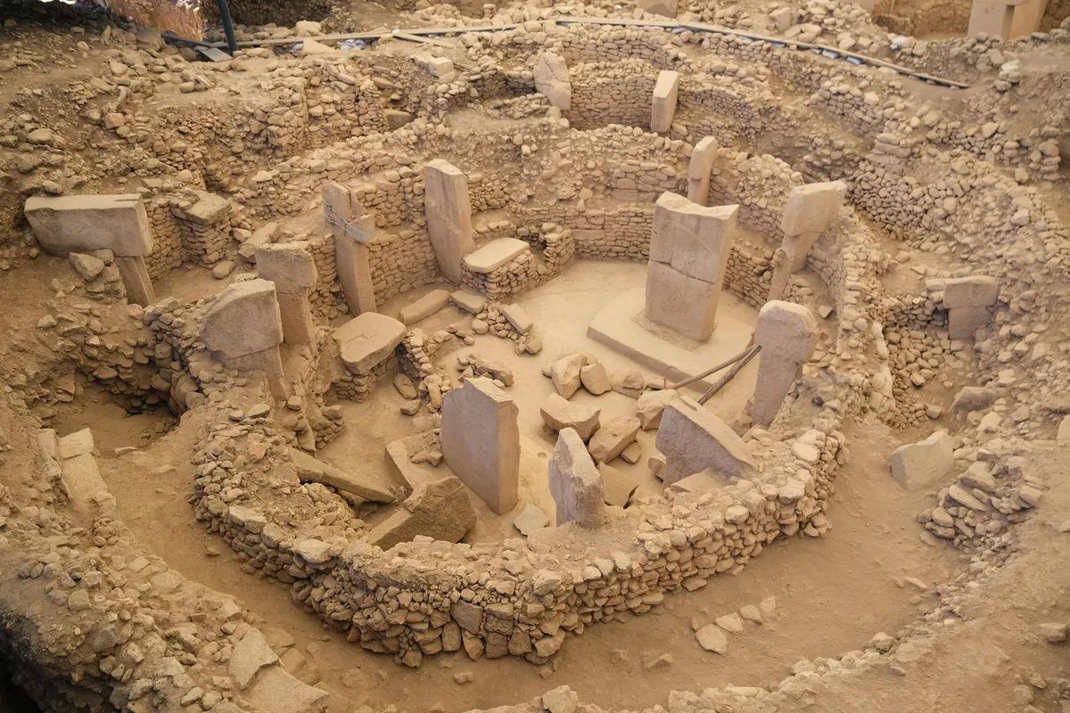 Római kori lelet került elő a komáromi ásatáson - ORIGO