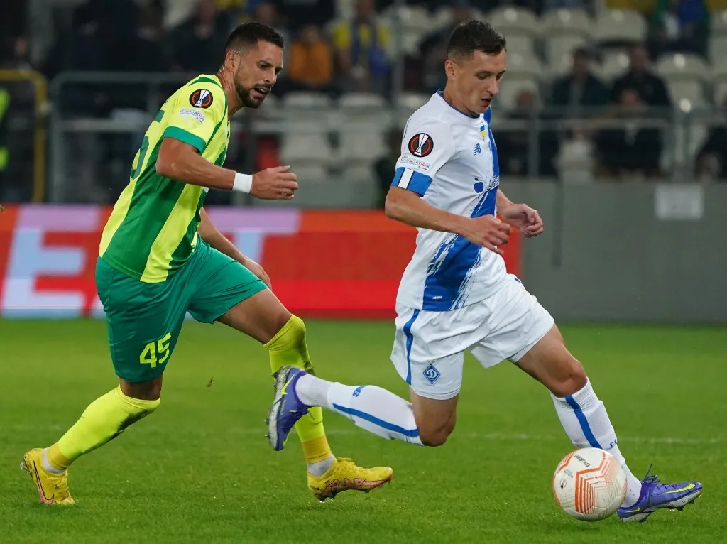 Magyar válogatott focistát igazolt az NB II-es Honvéd - ORIGO