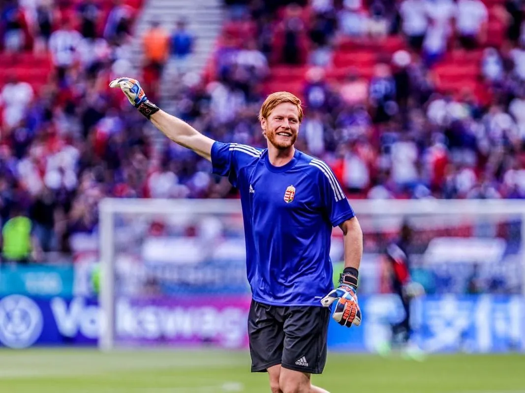 A Liverpool korábbi kapusa Rossi kapusdilemmájáról beszélt - ORIGO