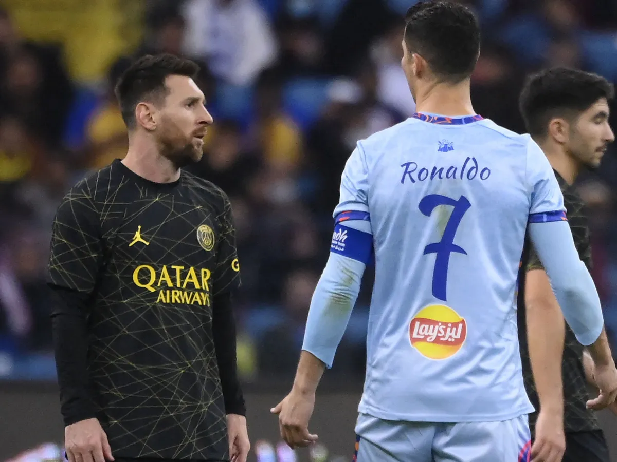 Messi vagy Ronaldo? Megvan a világ első dollármilliárdos focistája - ORIGO