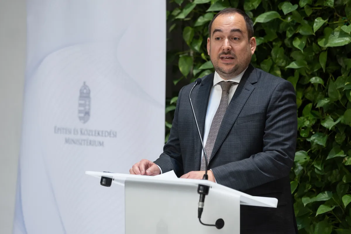 Meg kell állítani a MÁV dolgozói elleni támadásokat - ORIGO