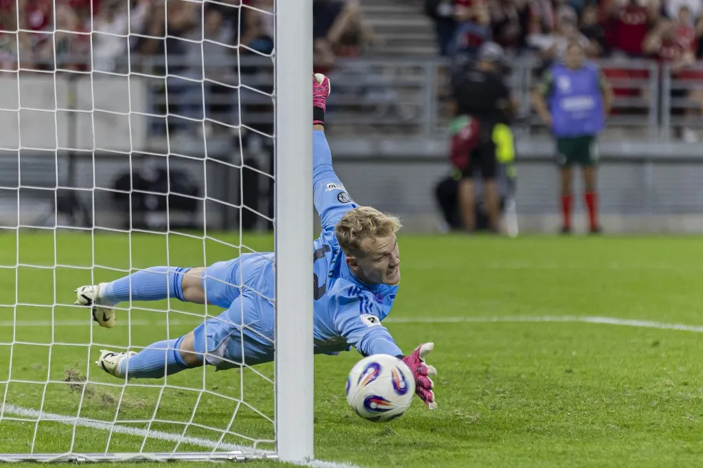 Tóth Balázs végleg meggyőzheti Marco Rossit - ORIGO