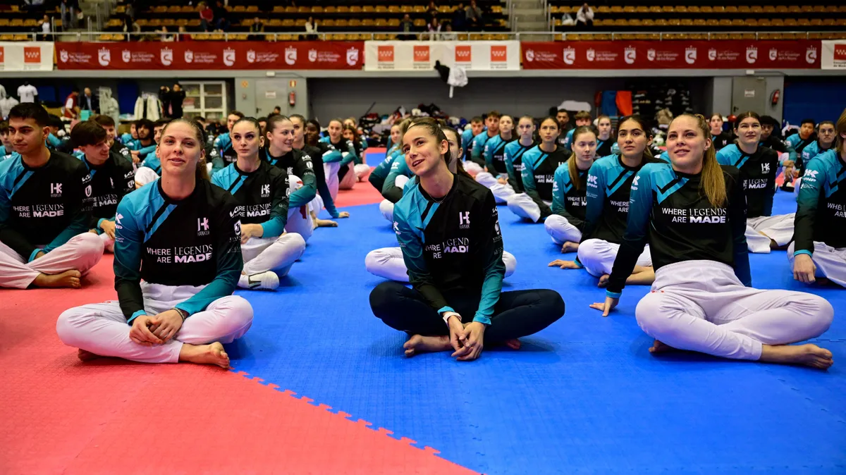 Márton Viviana elondta, soha nem fognak egymás ellen verekedni a ...