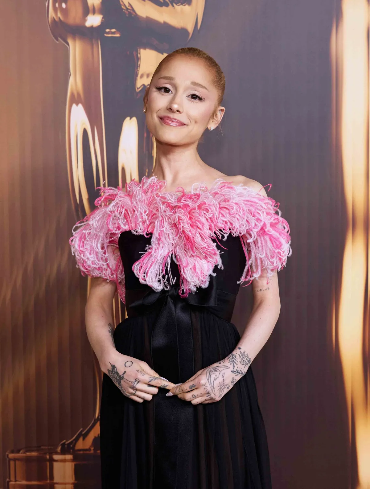 Ariana Grande-val és rengeteg visszatérő sztárral érkezik az Amerikai ...