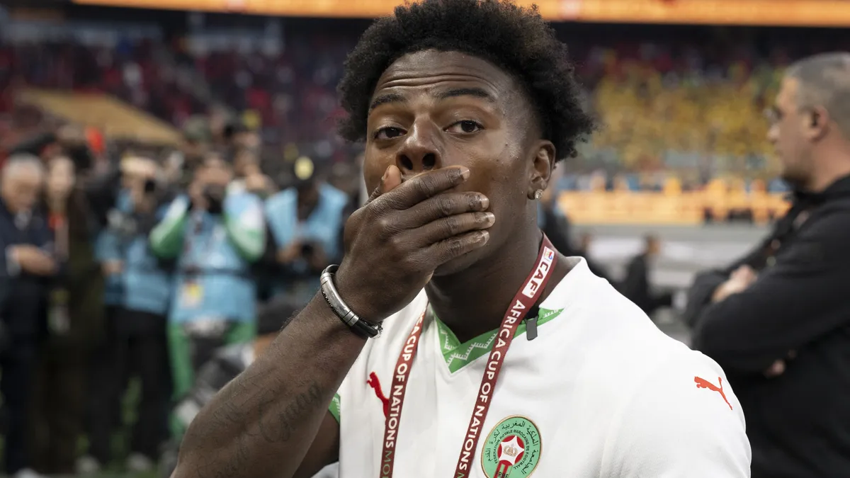 Francis Ngannou botrányos meccsen ütötte ki iShowSpeedet - ORIGO