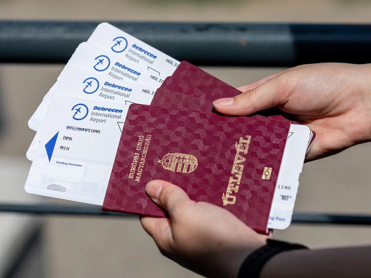 Magyar útlevél: élmezőnyben a világ rangsorában - ORIGO