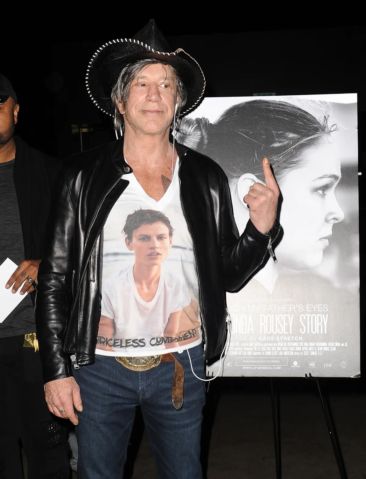 Mickey Rourke, Charlie Sheen és más sztárok, akik kinyírták saját ...