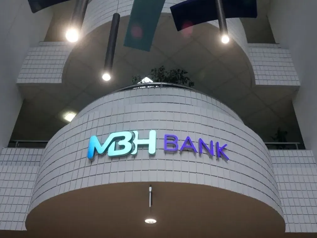 MBH Bank: Újraindult a rendszer - ORIGO