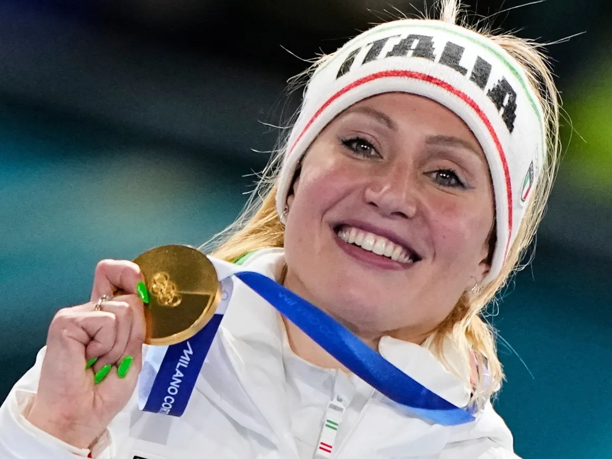 Lollobrigida a téli olimpián: a kisfia sírva követelte haza az olaszok ...