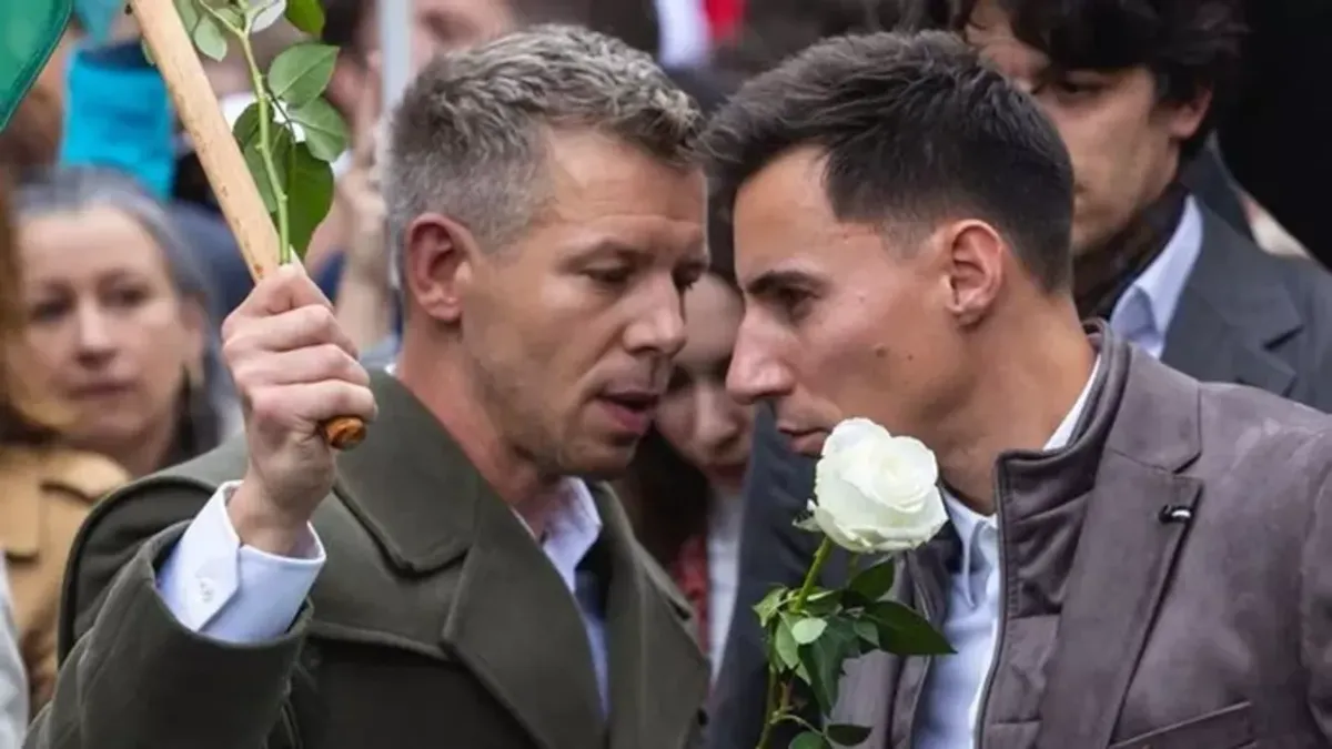 Magyar Péter ott volt a „fehér poros” szobában, és tudták, ebből baj ...
