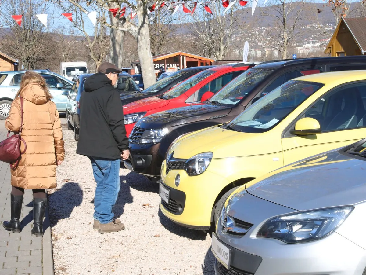 Mikor lesz olcsóbb a használt autó az olcsóbb euró miatt? - ORIGO