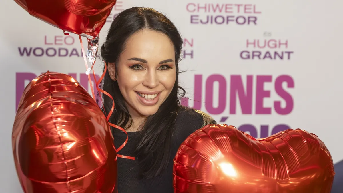 Sáfrány Emese szerint ezért lesz ennyi magyar lány pornósztár - ORIGO