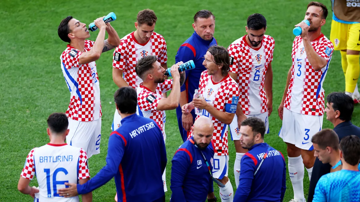 Az ivószünet miatt magyarázkodik a FIFA elnöke - ORIGO