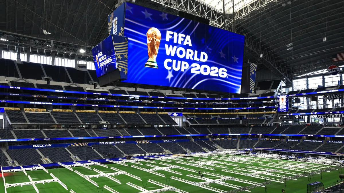 A FIFA újabb mocskos trükkel húzná le a szurkolókat a foci-vb-n - ORIGO