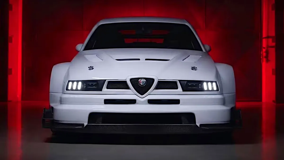 Harminc évvel öregbítik az Alfa Romeo sportszedánt - ORIGO